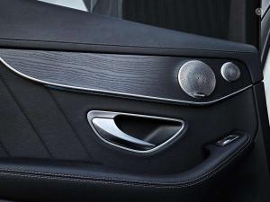 Balts Mercedes-Benz C 200 2015 Kauņa, ar dzinēja tilpumu 2.00 L un nobraukumu 260 tūkst. km par 14500 €, foto 13 vietnē AUTOMOTO.COM.LV