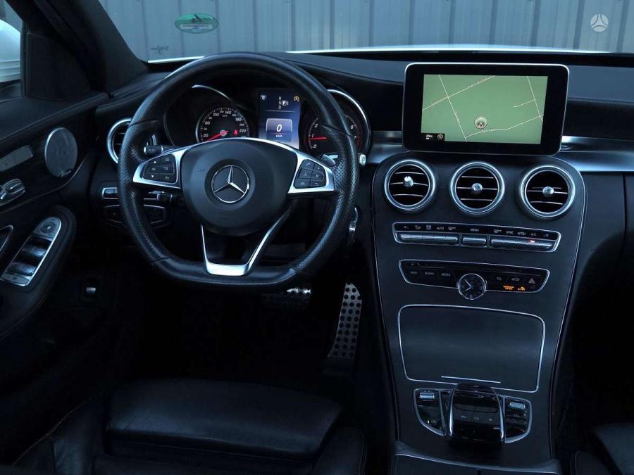 Balts Mercedes-Benz C 200 2015 Kauņa, ar dzinēja tilpumu 2.00 L un nobraukumu 260 tūkst. km par 14500 €, foto 18 vietnē AUTOMOTO.COM.LV