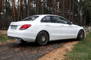 Balts Mercedes-Benz C 200 2016 Rīga, ar dzinēja tilpumu 1.60 L un nobraukumu 225 tūkst. km par 10500 €, foto 3 vietnē AUTOMOTO.COM.LV