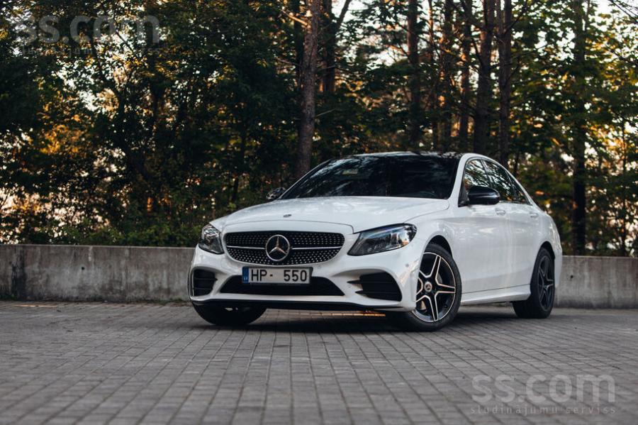 Balts Mercedes-Benz C 200 2019 Rīga, ar dzinēja tilpumu 1.60 L un nobraukumu 115 tūkst. km par 25900 €, foto 1 vietnē AUTOMOTO.COM.LV