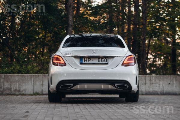 White Mercedes-Benz C 200 2019 in Riga, with an engine capacity of 1.60 L and mileage of 115 thousand km for 25900 €, photo 2 on AUTOMOTO.COM.LV