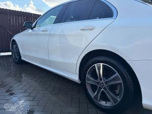White Mercedes-Benz C 200 2021 in Kaunas, with an engine capacity of 1.50 L and mileage of 184 thousand km for 25990 €, photo 14 on AUTOMOTO.COM.LV