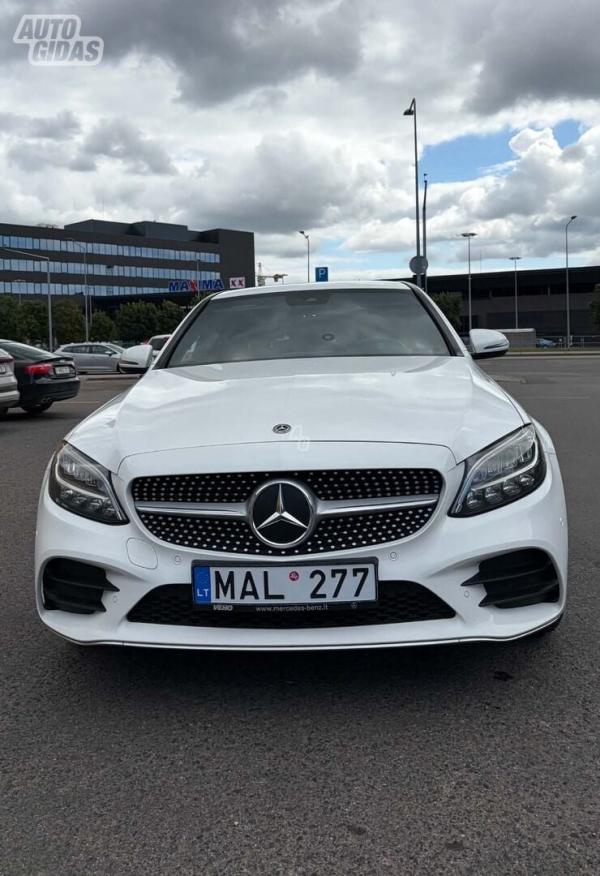 Balts Mercedes-Benz C 200 2021 Kauņa, ar dzinēja tilpumu 1.50 L un nobraukumu 184 tūkst. km par 25990 €, foto 2 vietnē AUTOMOTO.COM.LV