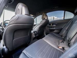 Balts Mercedes-Benz C 200 2024 Kauņa, ar dzinēja tilpumu 2.00 L un nobraukumu 23 tūkst. km par 38950 €, foto 35 vietnē AUTOMOTO.COM.LV