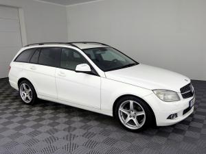 Balts Mercedes-Benz C 200 2008 Tallina, ar dzinēja tilpumu 2.10 L un nobraukumu 367 tūkst. km par 2499 €, foto 10 vietnē AUTOMOTO.COM.LV