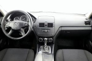 Balts Mercedes-Benz C 200 2008 Tallina, ar dzinēja tilpumu 2.10 L un nobraukumu 367 tūkst. km par 2499 €, foto 14 vietnē AUTOMOTO.COM.LV