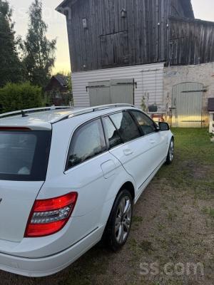 Balts Mercedes-Benz C 200 2008 Aizkraukle, ar dzinēja tilpumu 2.10 L un nobraukumu 420 tūkst. km par 3300 €, foto 5 vietnē AUTOMOTO.COM.LV