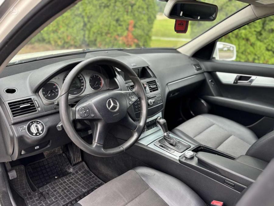 Balts Mercedes-Benz C 200 2009 Mažeikiai, ar dzinēja tilpumu 2.15 L un nobraukumu 471 tūkst. km par 2450 €, foto 8 vietnē AUTOMOTO.COM.LV