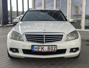 Balts Mercedes-Benz C 200 2010 Viļņa, ar dzinēja tilpumu 2.14 L un nobraukumu 443 tūkst. km par 2600 €, foto 3 vietnē AUTOMOTO.COM.LV