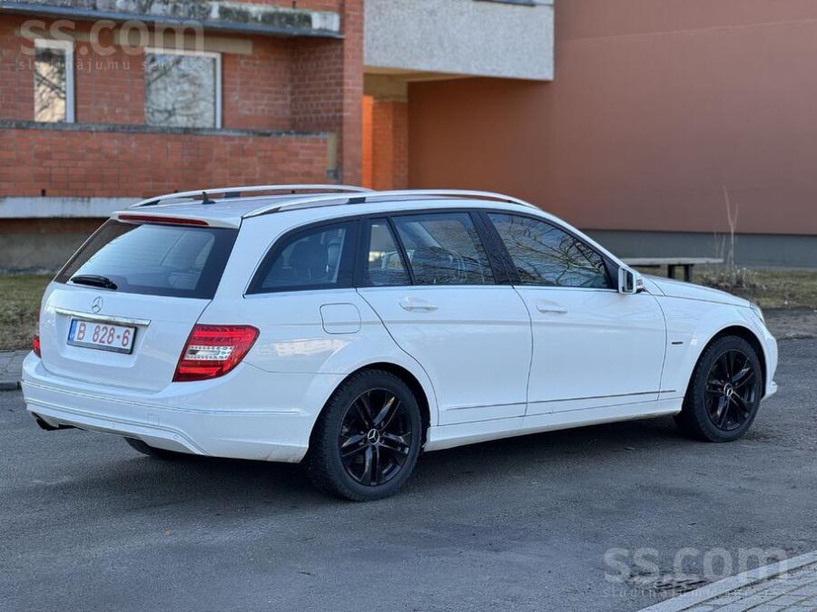 Balts Mercedes-Benz C 200 2011 Valmiera, ar dzinēja tilpumu 2.20 L un nobraukumu 306 tūkst. km par 6700 €, foto 6 vietnē AUTOMOTO.COM.LV