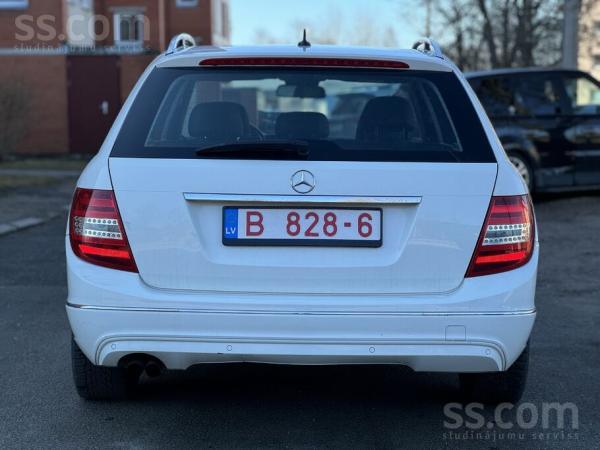 Balts Mercedes-Benz C 200 2011 Valmiera, ar dzinēja tilpumu 2.20 L un nobraukumu 306 tūkst. km par 6700 €, foto 7 vietnē AUTOMOTO.COM.LV