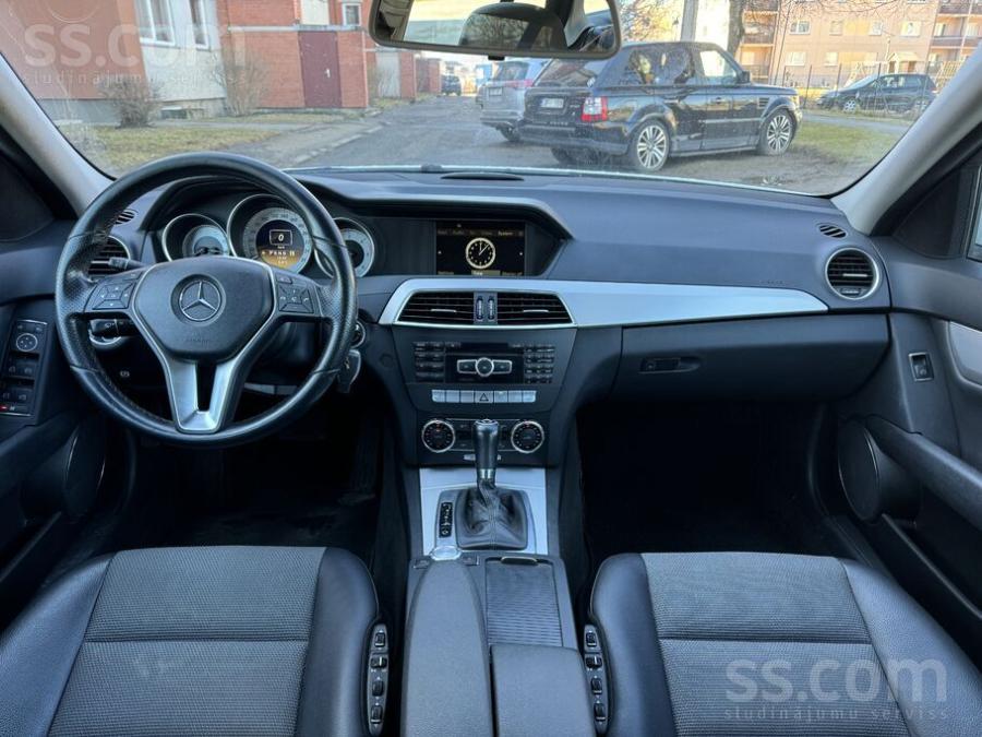 Balts Mercedes-Benz C 200 2011 Valmiera, ar dzinēja tilpumu 2.20 L un nobraukumu 306 tūkst. km par 6700 €, foto 15 vietnē AUTOMOTO.COM.LV