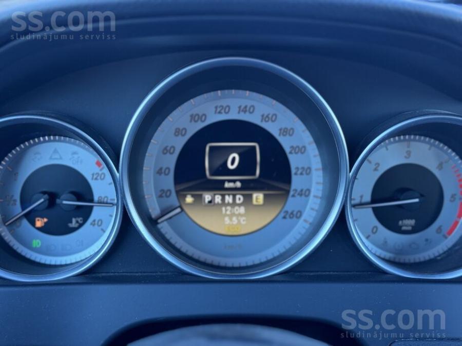 Balts Mercedes-Benz C 200 2011 Valmiera, ar dzinēja tilpumu 2.20 L un nobraukumu 306 tūkst. km par 6700 €, foto 19 vietnē AUTOMOTO.COM.LV