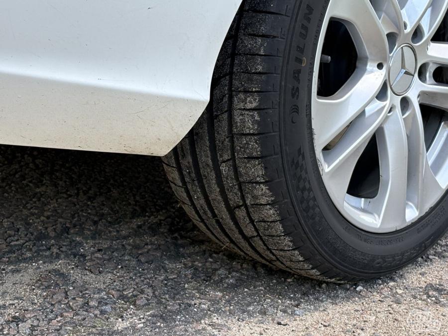 Balts Mercedes-Benz C 200 2013 Ignalina, ar dzinēja tilpumu 2.10 L un nobraukumu 399 tūkst. km par 6400 €, foto 15 vietnē AUTOMOTO.COM.LV
