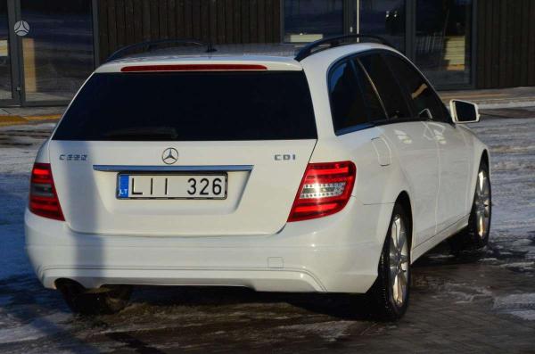 Balts Mercedes-Benz C 200 2014 Šauļi, ar dzinēja tilpumu 2.10 L un nobraukumu 347 tūkst. km par 5900 €, foto 8 vietnē AUTOMOTO.COM.LV