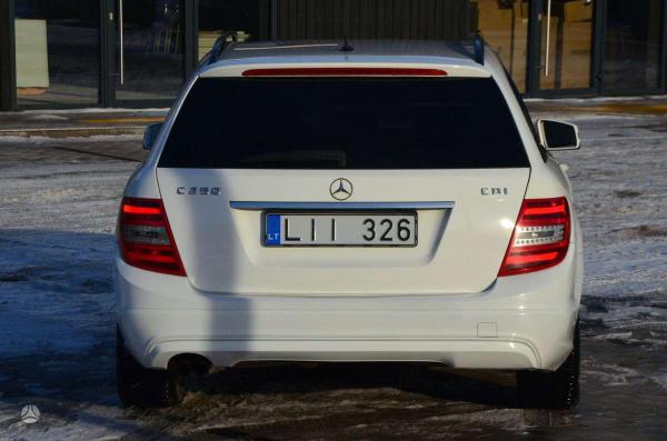 Balts Mercedes-Benz C 200 2014 Šauļi, ar dzinēja tilpumu 2.10 L un nobraukumu 347 tūkst. km par 5900 €, foto 9 vietnē AUTOMOTO.COM.LV