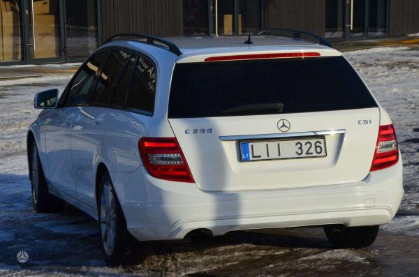 Balts Mercedes-Benz C 200 2014 Šauļi, ar dzinēja tilpumu 2.10 L un nobraukumu 347 tūkst. km par 5900 €, foto 10 vietnē AUTOMOTO.COM.LV