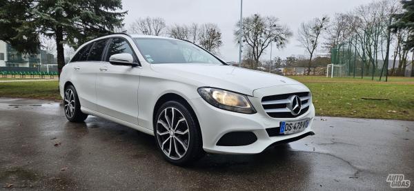 Balts Mercedes-Benz C 200 2015 Kauņa, ar dzinēja tilpumu 1.60 L un nobraukumu 325 tūkst. km par 7700 €, foto 2 vietnē AUTOMOTO.COM.LV