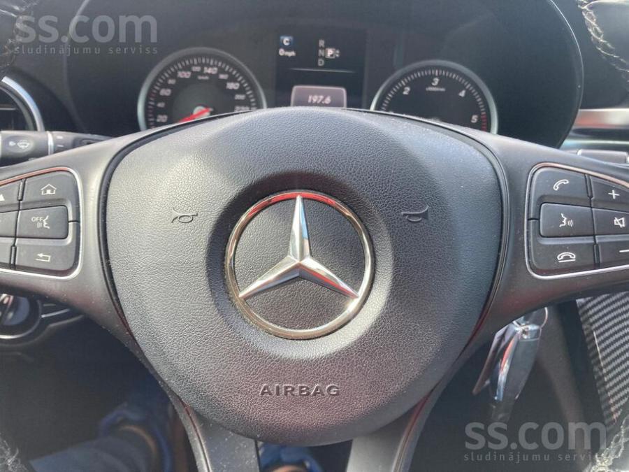 White Mercedes-Benz C 200 2015 in Riga, with an engine capacity of 1.60 L and mileage of 269 thousand km for 11500 €, photo 9 on AUTOMOTO.COM.LV
