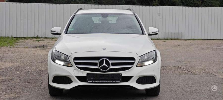 Balts Mercedes-Benz C 200 2016 Utena, ar dzinēja tilpumu 1.60 L un nobraukumu 302 tūkst. km par 7650 €, foto 1 vietnē AUTOMOTO.COM.LV