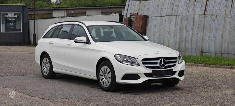 Balts Mercedes-Benz C 200 2016 Utena, ar dzinēja tilpumu 1.60 L un nobraukumu 302 tūkst. km par 7650 €, foto 5 vietnē AUTOMOTO.COM.LV