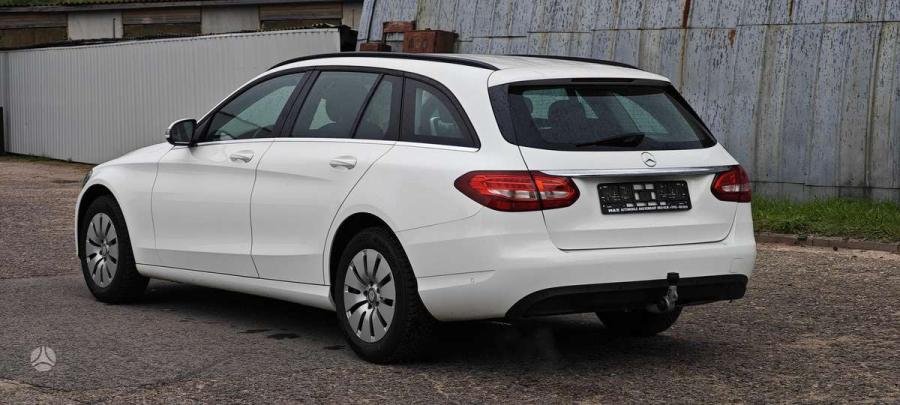 Balts Mercedes-Benz C 200 2016 Utena, ar dzinēja tilpumu 1.60 L un nobraukumu 302 tūkst. km par 7650 €, foto 8 vietnē AUTOMOTO.COM.LV