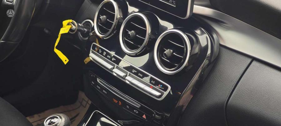 Balts Mercedes-Benz C 200 2016 Utena, ar dzinēja tilpumu 1.60 L un nobraukumu 302 tūkst. km par 7650 €, foto 20 vietnē AUTOMOTO.COM.LV