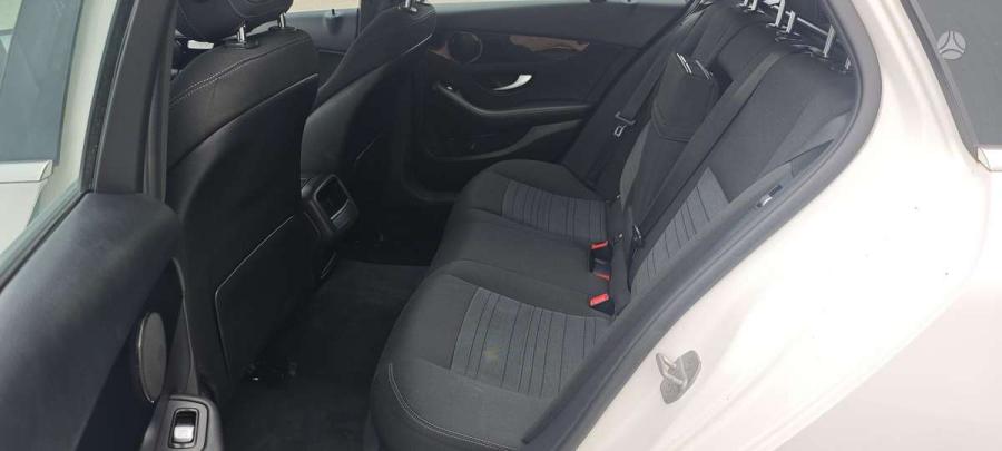Balts Mercedes-Benz C 200 2016 Utena, ar dzinēja tilpumu 1.60 L un nobraukumu 302 tūkst. km par 7450 €, foto 15 vietnē AUTOMOTO.COM.LV