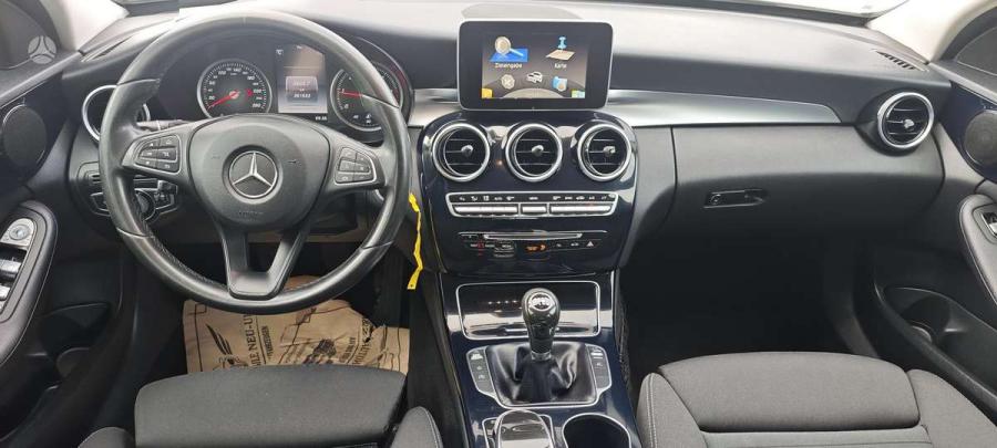 Balts Mercedes-Benz C 200 2016 Utena, ar dzinēja tilpumu 1.60 L un nobraukumu 302 tūkst. km par 7450 €, foto 20 vietnē AUTOMOTO.COM.LV