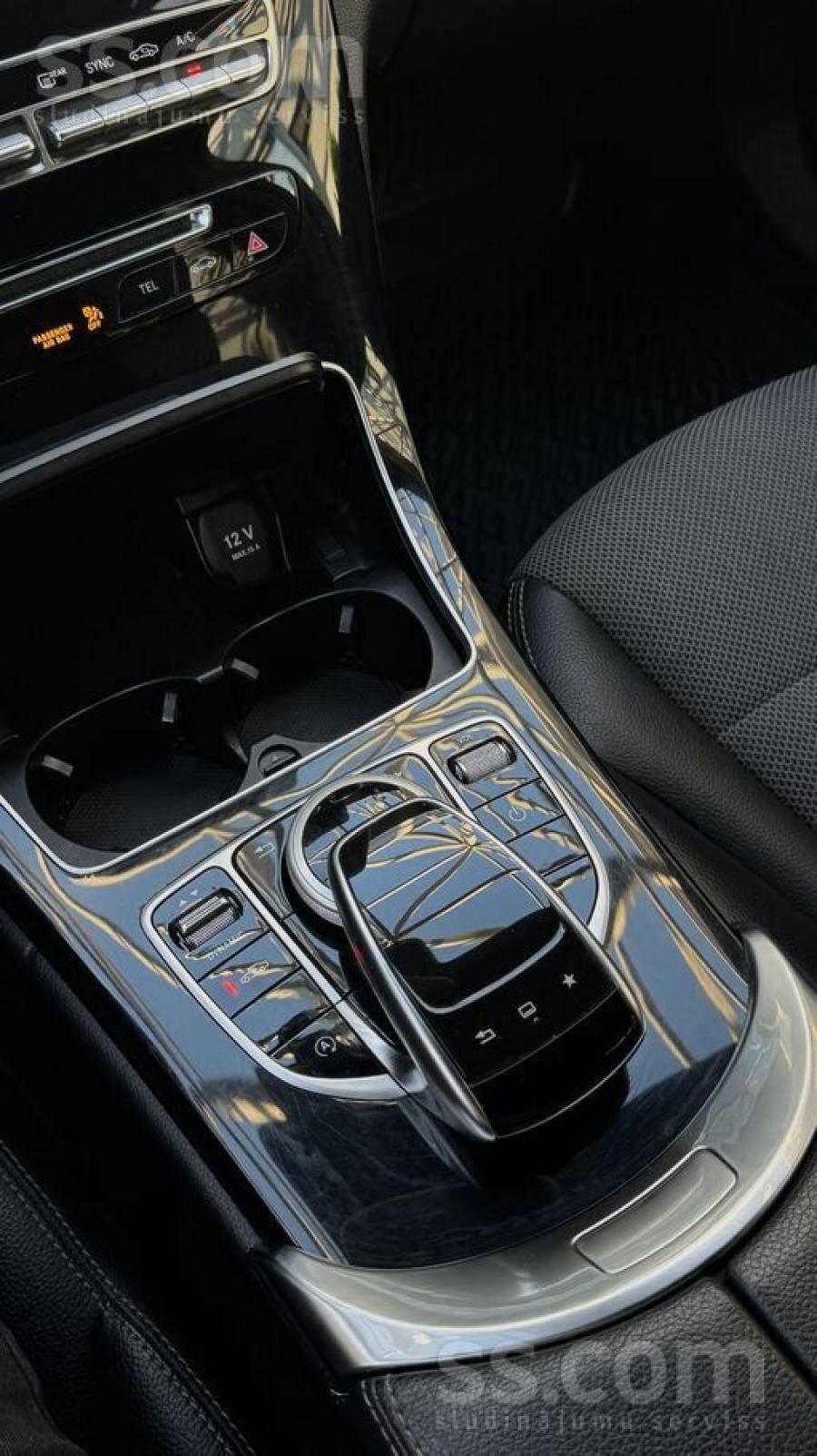 Balts Mercedes-Benz C 200 2016 Rīga, ar dzinēja tilpumu 1.60 L un nobraukumu 213 tūkst. km par 8700 €, foto 19 vietnē AUTOMOTO.COM.LV