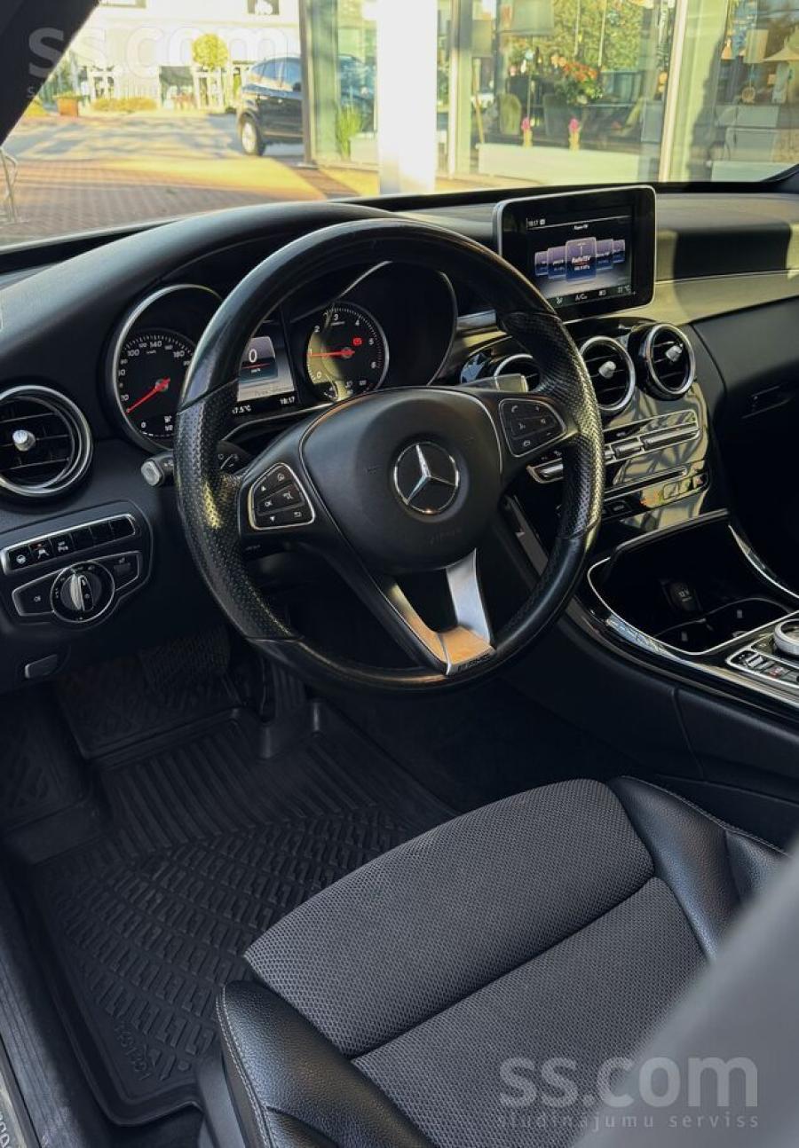 Balts Mercedes-Benz C 200 2016 Rīga, ar dzinēja tilpumu 1.60 L un nobraukumu 213 tūkst. km par 8700 €, foto 24 vietnē AUTOMOTO.COM.LV
