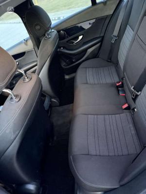 White Mercedes-Benz C 200 2017 in Vilnius, with an engine capacity of 2.14 L and mileage of 248 thousand km for 14500 €, photo 11 on AUTOMOTO.COM.LV