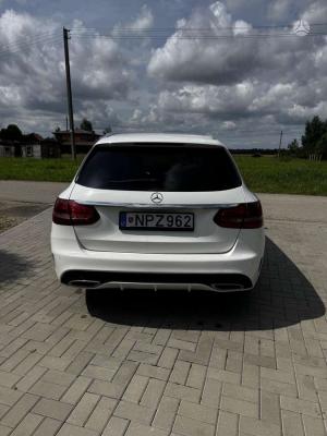 White Mercedes-Benz C 200 2018 in Kaunas, with an engine capacity of 2.14 L and mileage of 267 thousand km for 13900 €, photo 6 on AUTOMOTO.COM.LV