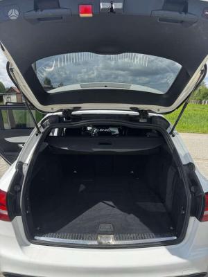 White Mercedes-Benz C 200 2018 in Kaunas, with an engine capacity of 2.14 L and mileage of 267 thousand km for 13900 €, photo 9 on AUTOMOTO.COM.LV