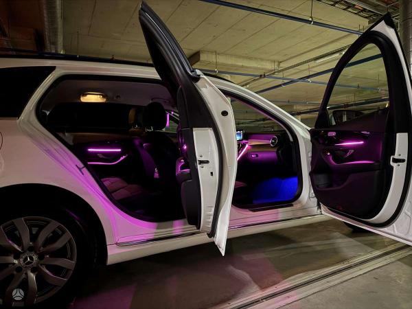 Белый Мерседес Ц 200 2019 в Вильнюс, объемом двигателя 1.60 л и пробегом 268 тыс. км за 16500 €, фото 3 на AUTOMOTO.COM.LV