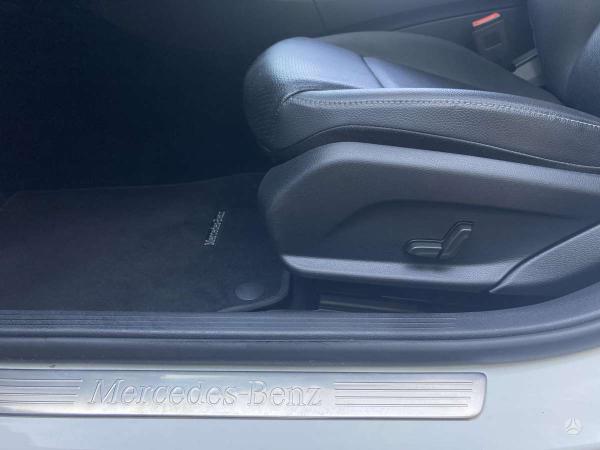 White Mercedes-Benz C 200 2020 in Druskininkai, with an engine capacity of 1.60 L and mileage of 176 thousand km for 18300 €, photo 5 on AUTOMOTO.COM.LV