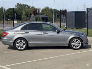 Dzeltens Mercedes-Benz C 200 2012 Klaipėda, ar dzinēja tilpumu 2.00 L un nobraukumu 191 tūkst. km par 7000 €, foto 6 vietnē AUTOMOTO.COM.LV