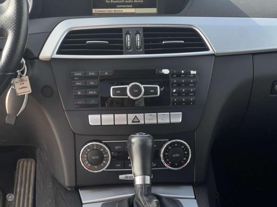 Dzeltens Mercedes-Benz C 200 2012 Klaipėda, ar dzinēja tilpumu 2.00 L un nobraukumu 191 tūkst. km par 7000 €, foto 11 vietnē AUTOMOTO.COM.LV