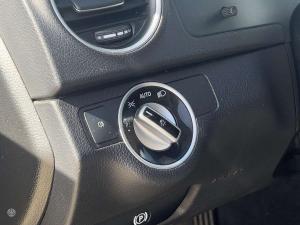 Dzeltens Mercedes-Benz C 200 2012 Klaipėda, ar dzinēja tilpumu 2.00 L un nobraukumu 191 tūkst. km par 7000 €, foto 12 vietnē AUTOMOTO.COM.LV