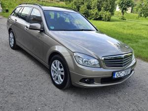 Yellow Mercedes-Benz C 200 2008 in Jekabpils, with an engine capacity of 2.20 L and mileage of 302 thousand km for 4890 €, photo  on AUTOMOTO.COM.LV