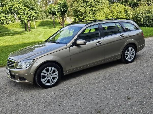 Dzeltens Mercedes-Benz C 200 2008 Jēkabpils, ar dzinēja tilpumu 2.20 L un nobraukumu 302 tūkst. km par 4890 €, foto 9 vietnē AUTOMOTO.COM.LV