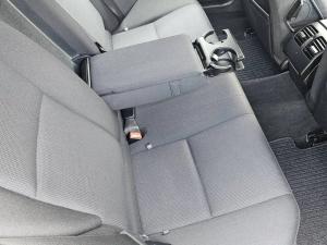 Yellow Mercedes-Benz C 200 2008 in Jekabpils, with an engine capacity of 2.20 L and mileage of 302 thousand km for 4890 €, photo 22 on AUTOMOTO.COM.LV