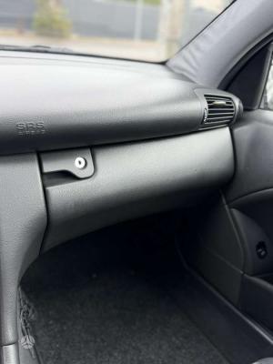 Melns Mercedes-Benz c-220 2002 Kauņa, ar dzinēja tilpumu 2.15 L un nobraukumu 368 tūkst. km par 850 €, foto 26 vietnē AUTOMOTO.COM.LV