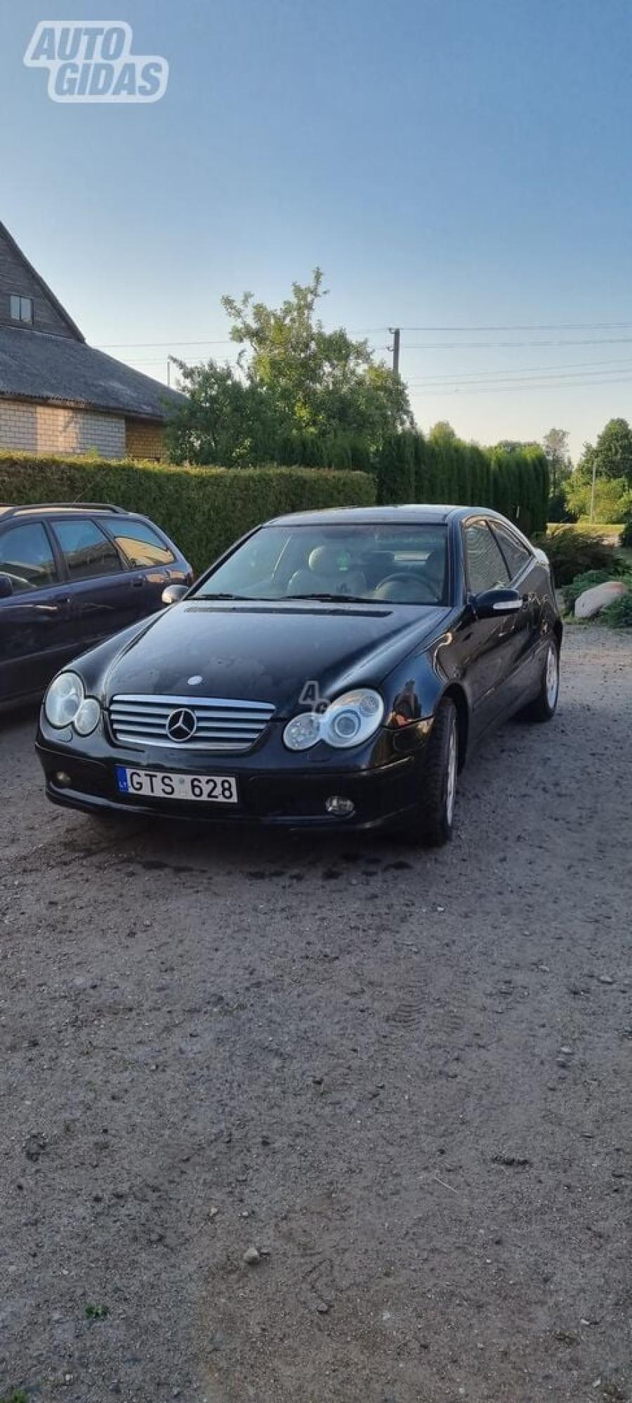 Melns Mercedes-Benz c-220 2003 Kauņa, ar dzinēja tilpumu 2.10 L un nobraukumu 247 tūkst. km par 1000 €, foto 1 vietnē AUTOMOTO.COM.LV