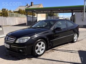 Melns Mercedes-Benz c-220 2009 Liepāja, ar dzinēja tilpumu 2.20 L un nobraukumu 283 tūkst. km par 3850 €, foto  vietnē AUTOMOTO.COM.LV