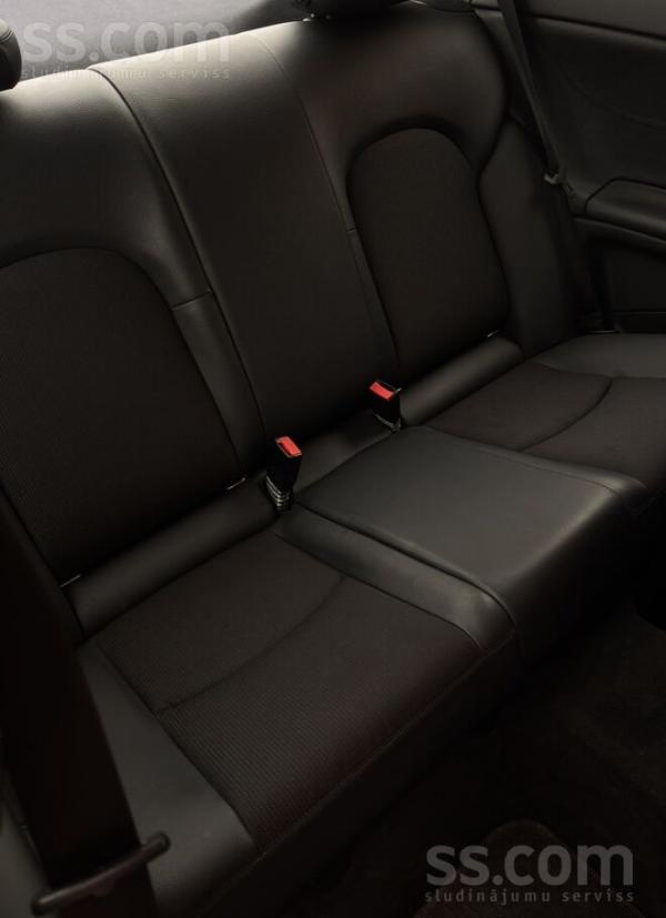 Melns Mercedes-Benz c-220 2009 Liepāja, ar dzinēja tilpumu 2.20 L un nobraukumu 283 tūkst. km par 3850 €, foto 7 vietnē AUTOMOTO.COM.LV