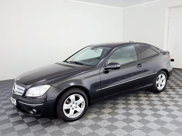 Melns Mercedes-Benz c-220 2010 Tallina, ar dzinēja tilpumu 2.10 L un nobraukumu 229 tūkst. km par 3199 €, foto 2 vietnē AUTOMOTO.COM.LV