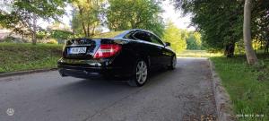 Melns Mercedes-Benz c-220 2011 Šauļi, ar dzinēja tilpumu 2.20 L un nobraukumu 340 tūkst. km par 6350 €, foto 17 vietnē AUTOMOTO.COM.LV