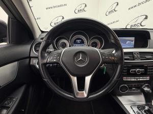 Black Mercedes-Benz c-220 2014 in Vilnius, with an engine capacity of 2.14 L and mileage of 217 thousand km for 9000 €, photo 24 on AUTOMOTO.COM.LV