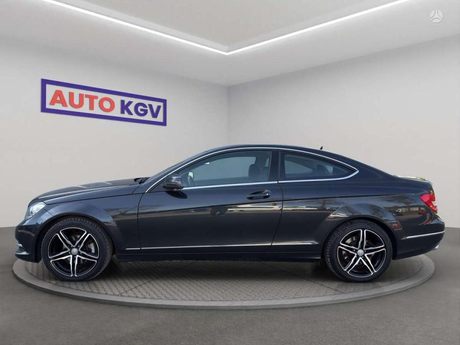 Melns Mercedes-Benz c-220 2014 Kauņa, ar dzinēja tilpumu 2.10 L un nobraukumu 355 tūkst. km par 8499 €, foto 3 vietnē AUTOMOTO.COM.LV